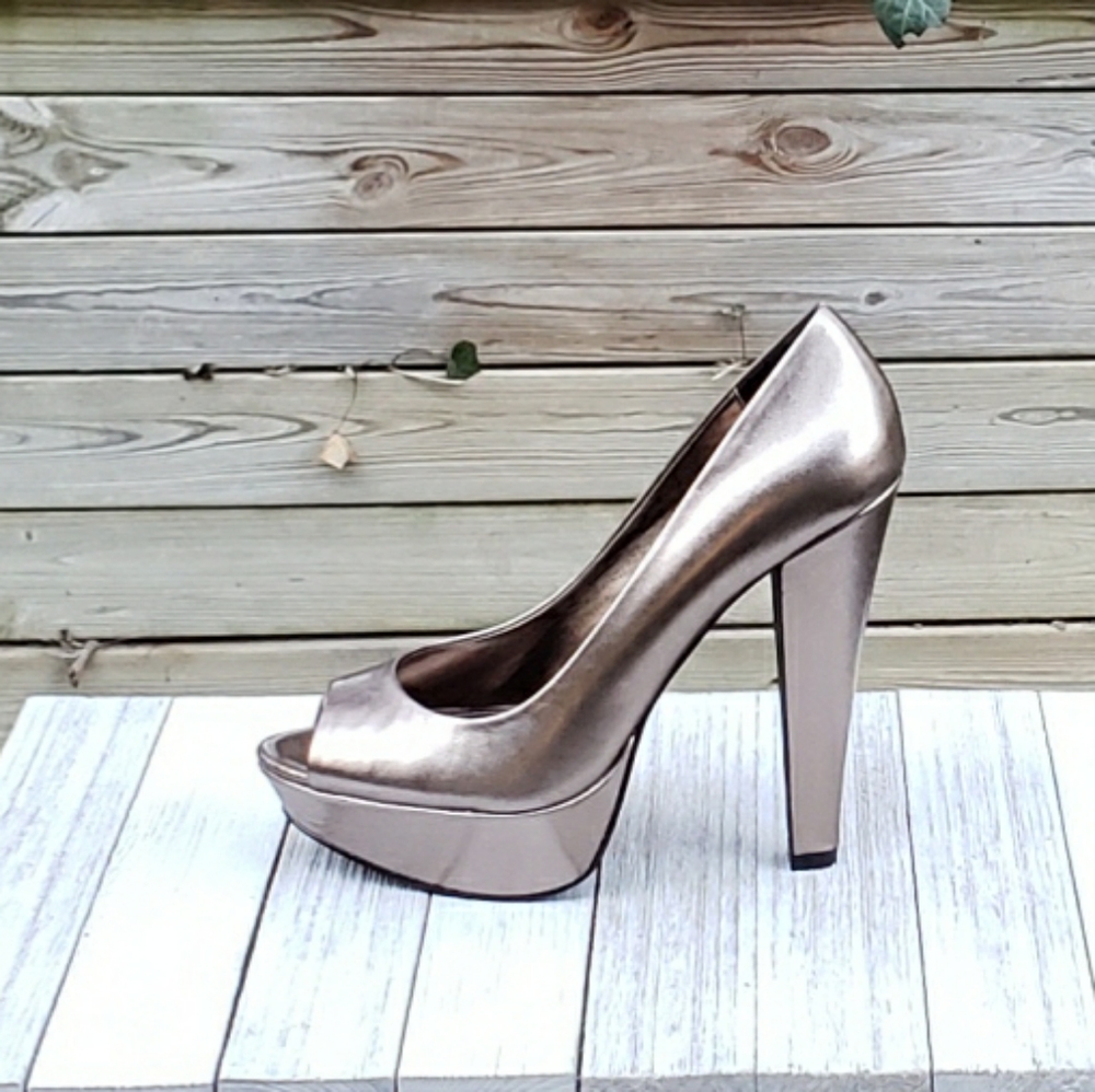 Aldo Platform Pumps Peep Toe Metallic Leather - Gem